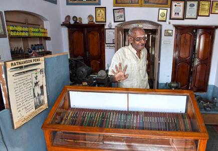 Swadeshi Fountain Pen - Ratnamsons – Makoba
