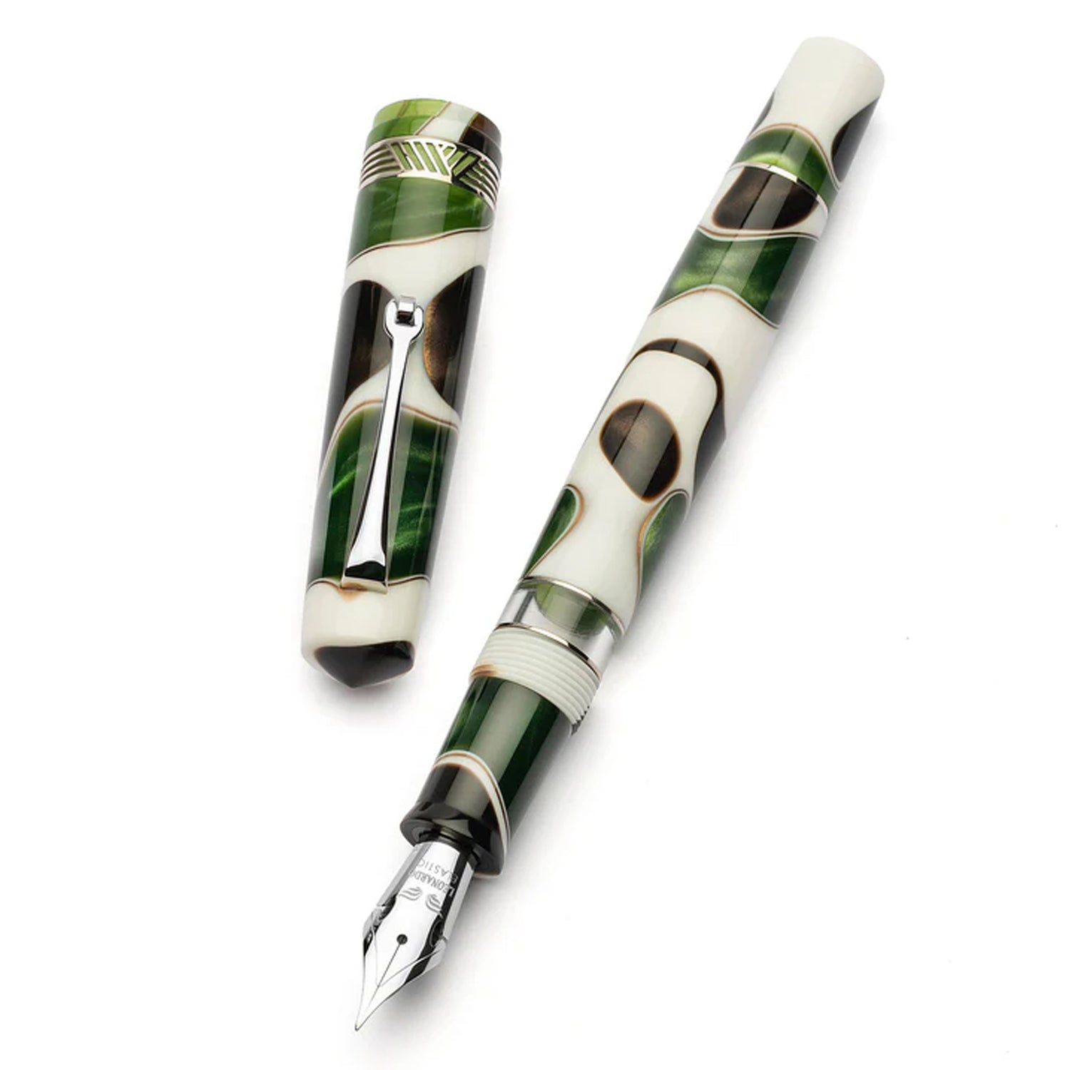 Buy Leonardo Magico Foglia Green Fountain Pen | Leonardo Pens | Makoba